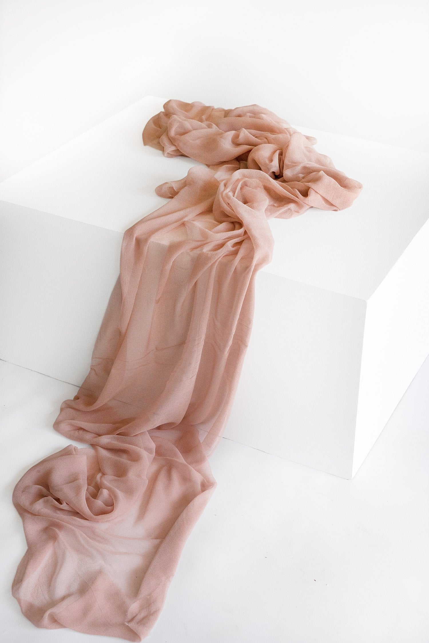 Silk Gossamer Textile in Peach – Tono + co