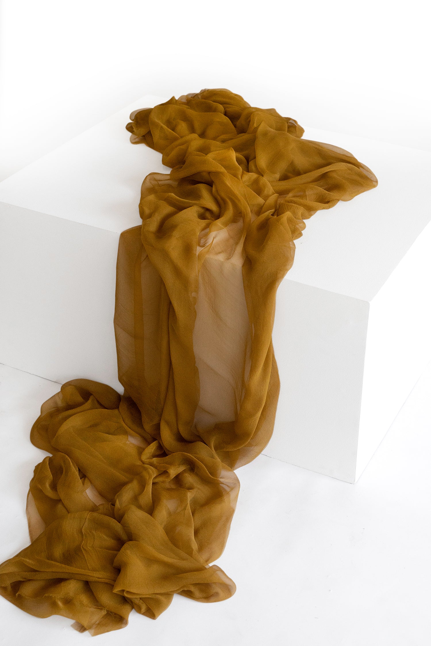 Silk Gossamer Textile in Oro – Tono + co