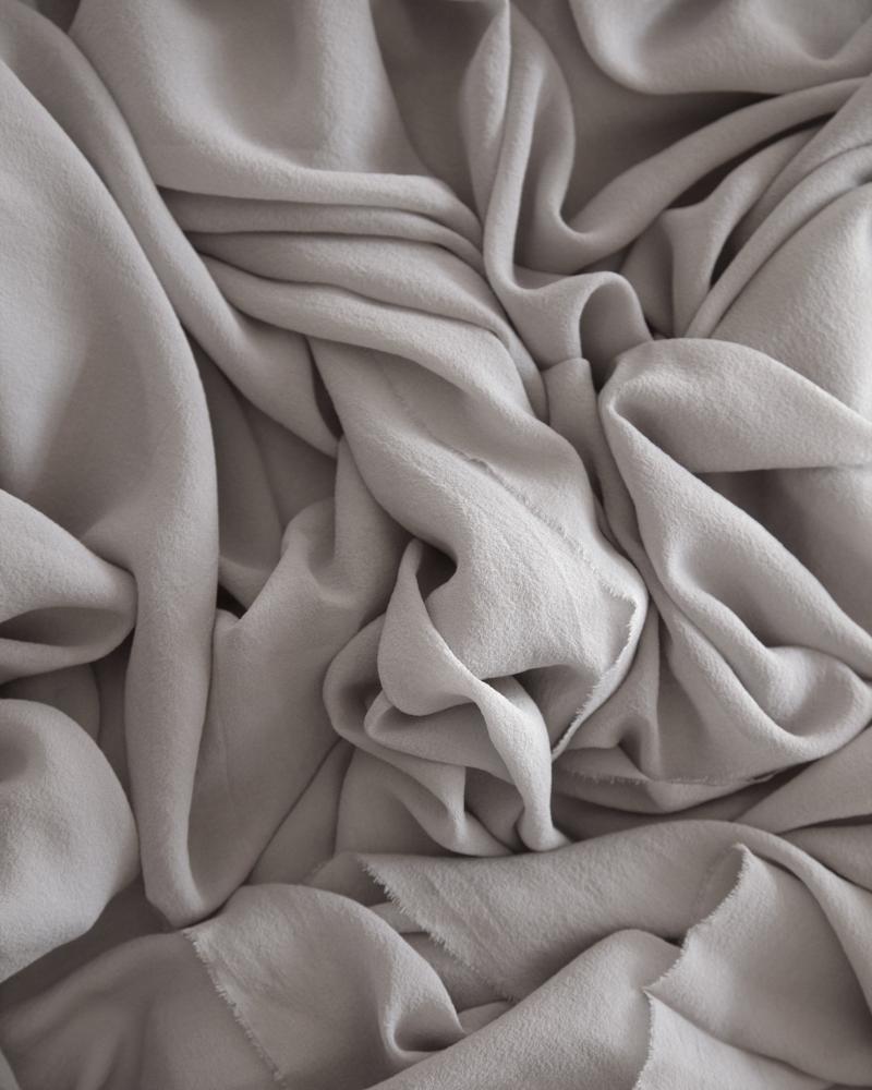Silk Classic Textile in Stone – Tono + co